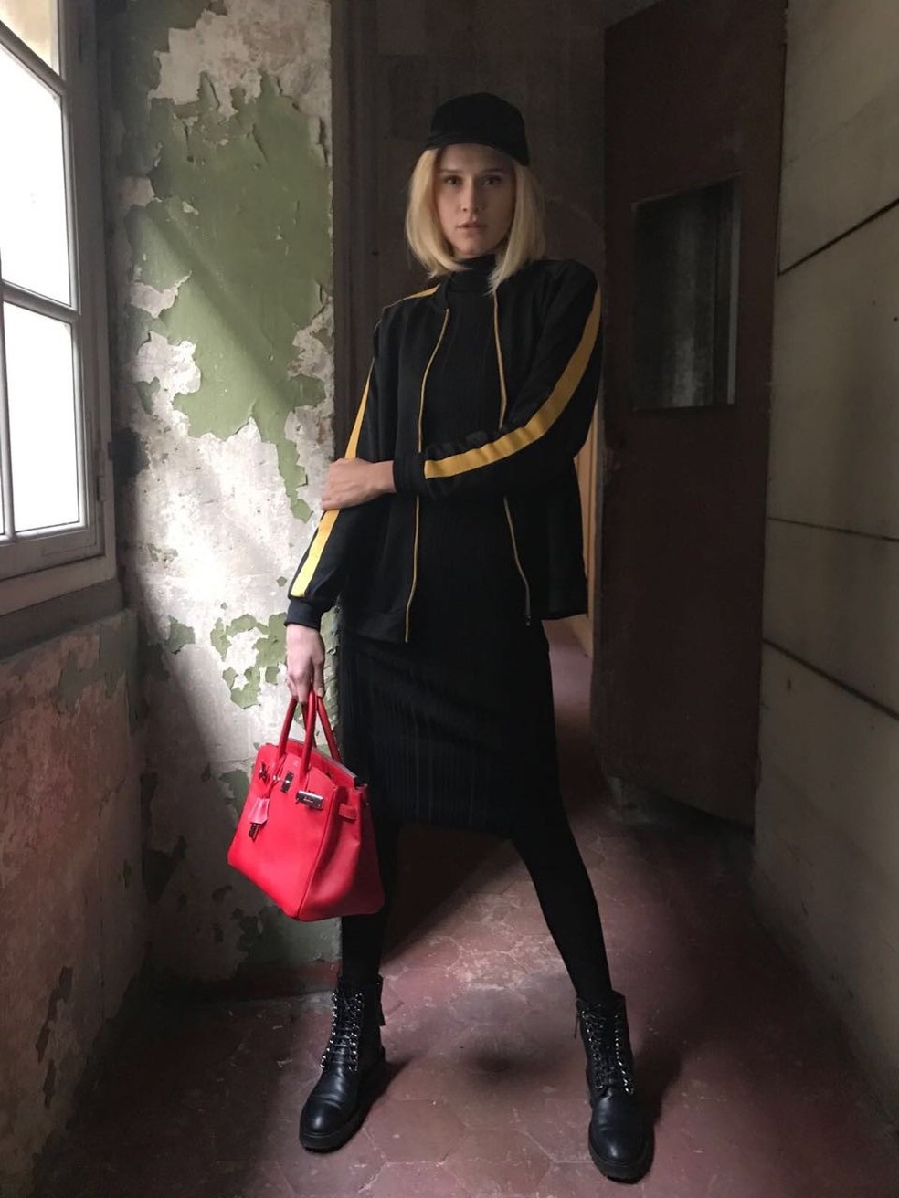 Celina Locks desfila coleção couture de Tony Ward em Paris