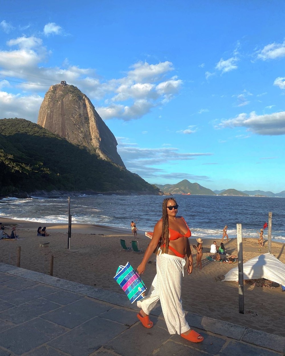 Modelos de saída de praia: 3 estilos modernos e como usá-los para ...