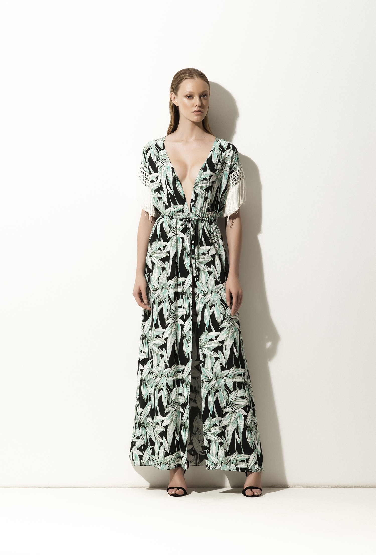Exclusivo! A segunda coleção resort 2016 da PatBo
