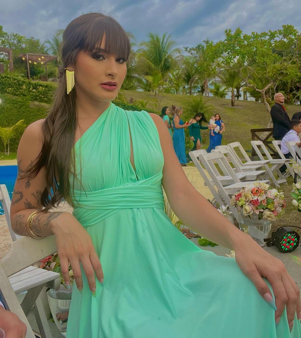 Namorada de Filipe Ret, Agatha Sá recebe comentários transfóbicos e se ...