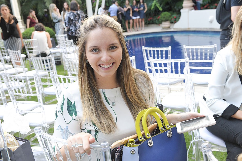Thelure por Lala Rudge: blogger lança parceria com desfile em São Paulo