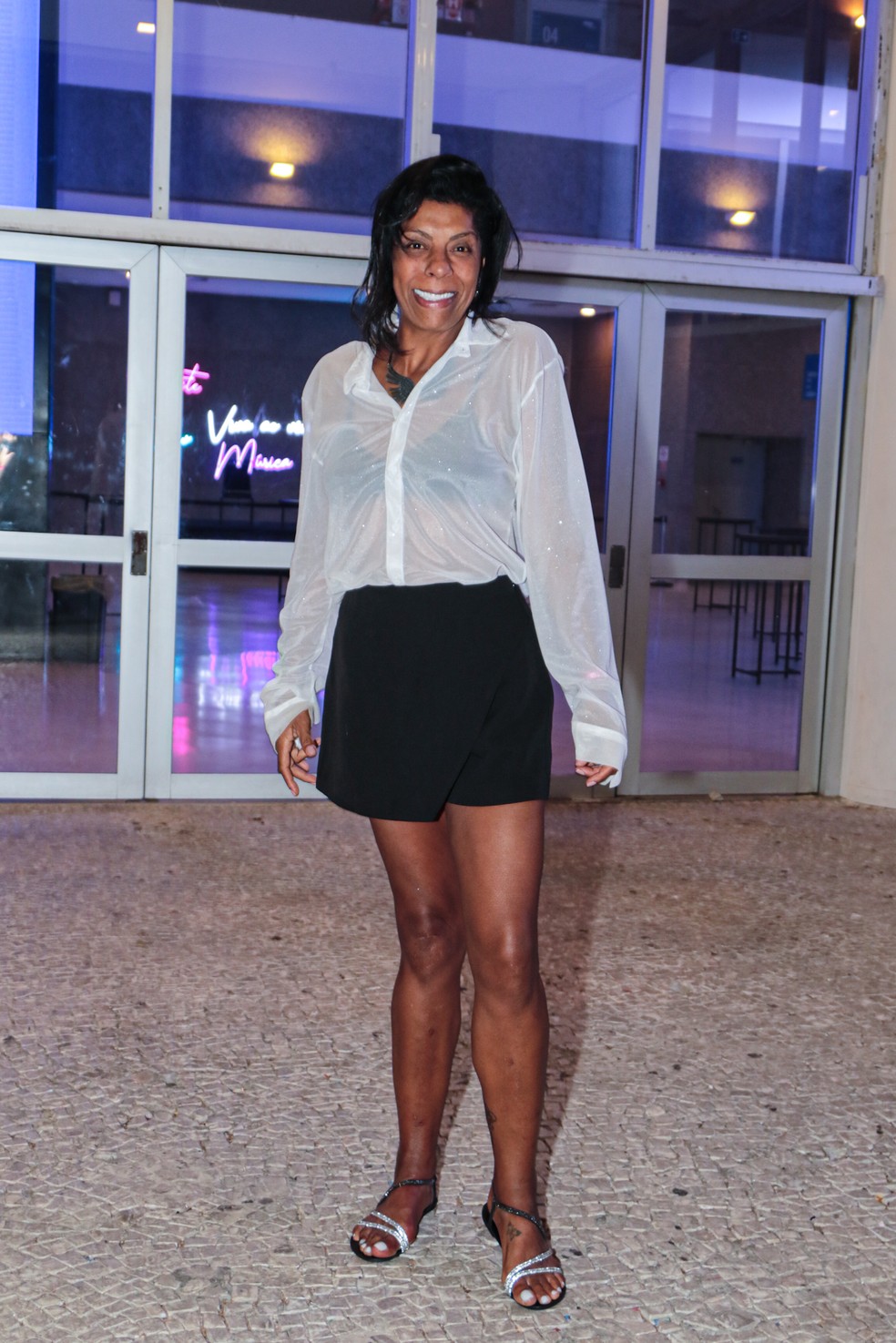 Márcia Fu marca presença em audiovisual de 10 anos da carreira de Ferrugem