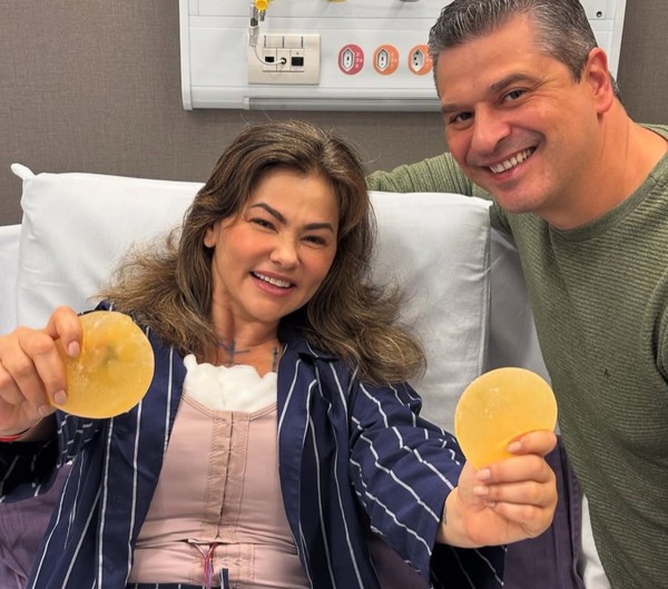 Suzana Alves passa por cirurgia de retirada de silicone