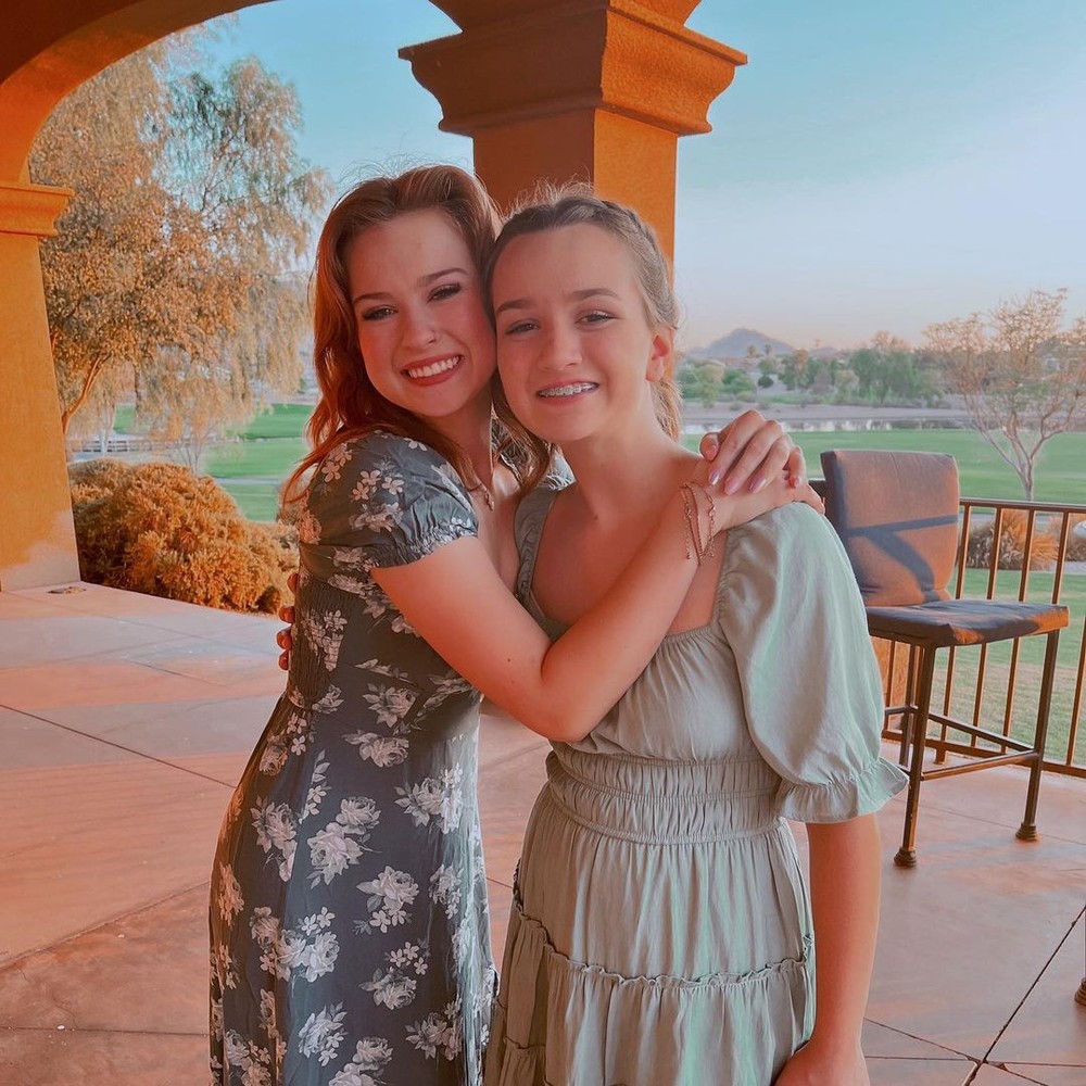 Chloe refaz meme que viralizou dez anos atrás: 'Algumas coisas nunca mudam'