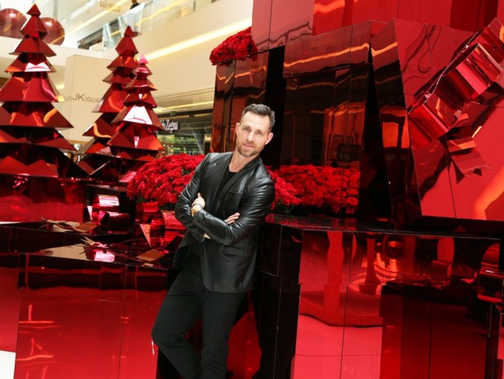 Jeff Leatham compartilha 5 dicas para decorar a ceia de Natal