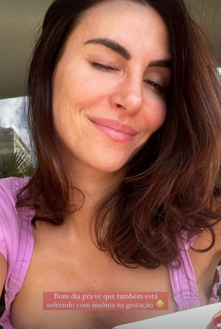 Grávida, Mel Fronckowiak relata desconforto na gestação: 'Sofrendo com ...