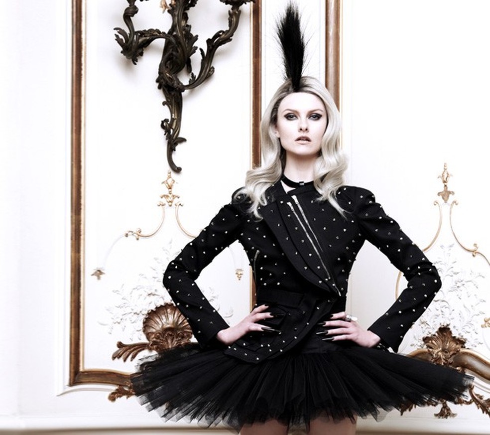 Punk invade araras virtuais do Moda Operandi em coleção exclusiva