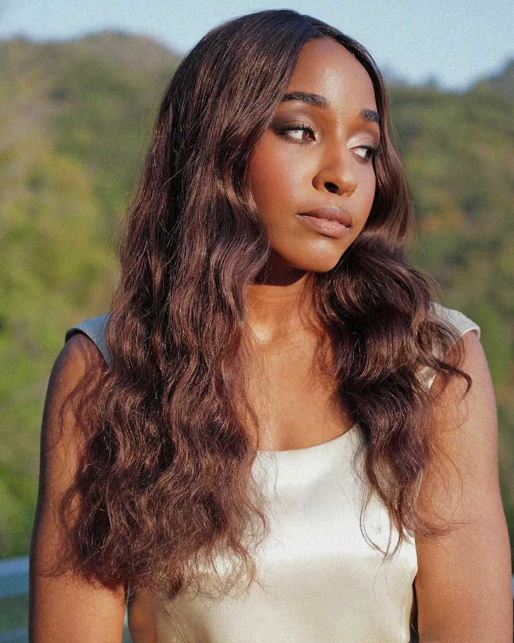 Bronze caramel: a cor de cabelo que será tendência em 2026