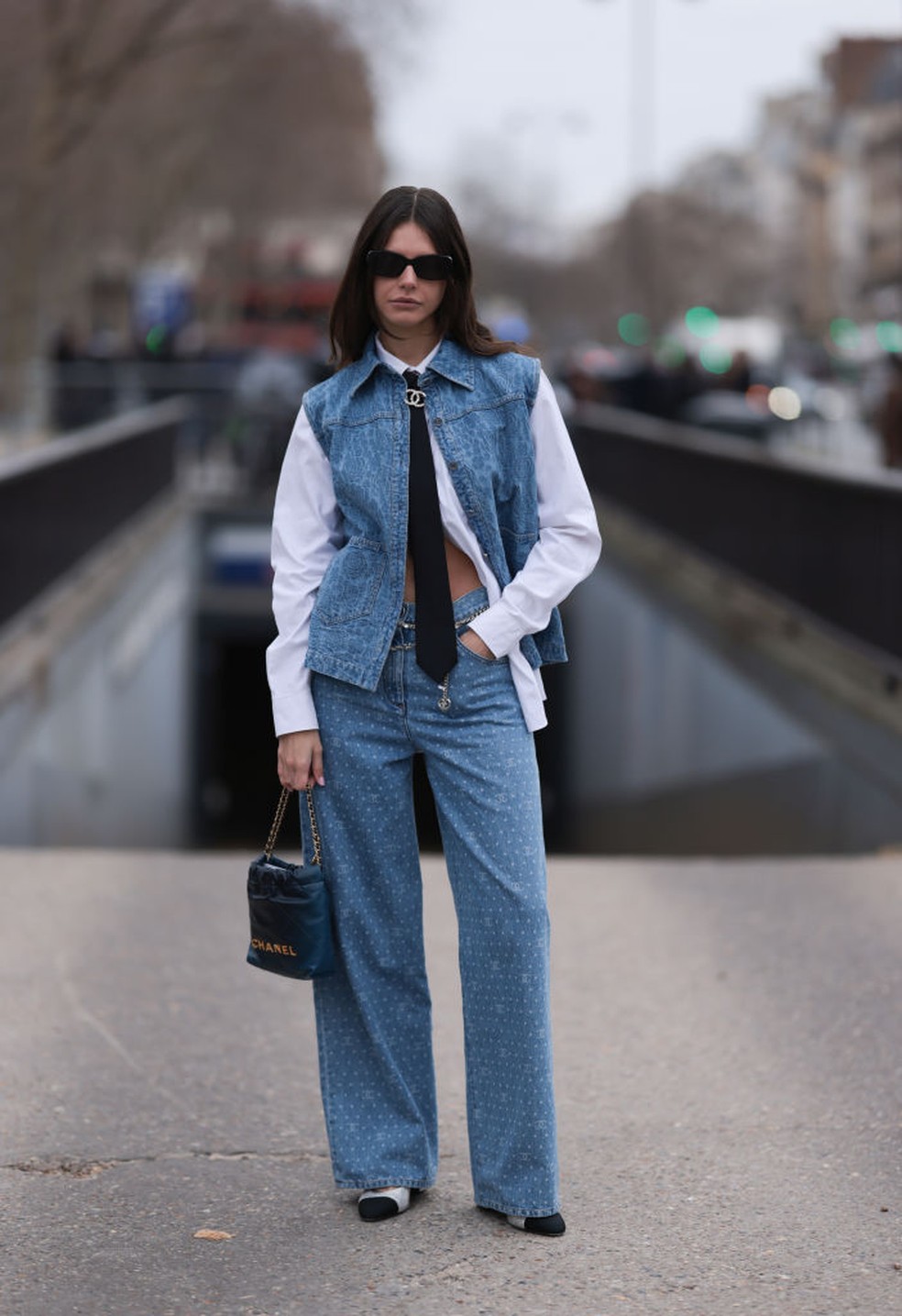 A tendência do look all jeans à la anos 2000 está de volta!