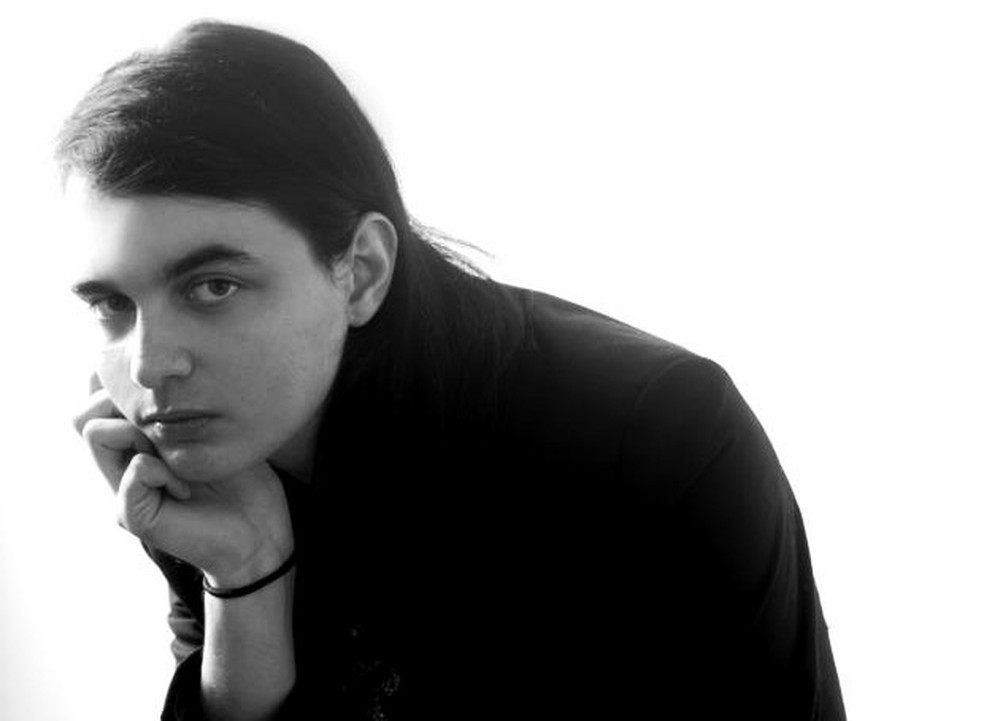 Alcaçuz lança coleção de acessórios assinada por Christopher Alexander