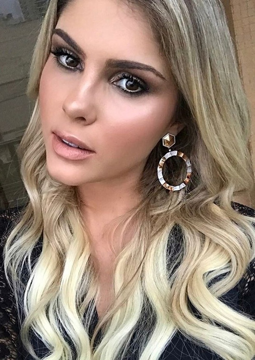 Exclusivo! Bárbara Evans fala sobre boa forma, trabalho e amor