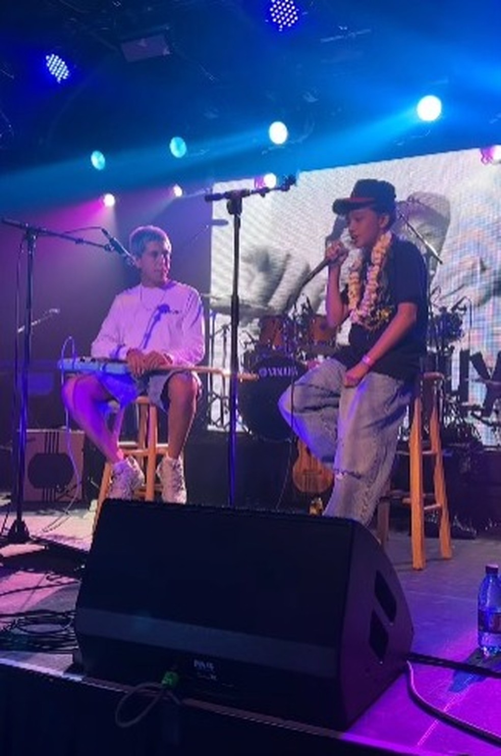 Com música do tio, sobrinhos de Bruno Mars vencem concurso de música no Havaí