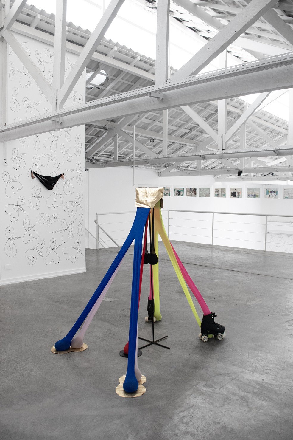 Élle de Bernardini revê seus 10 anos de produção em mostra na Galeria ...