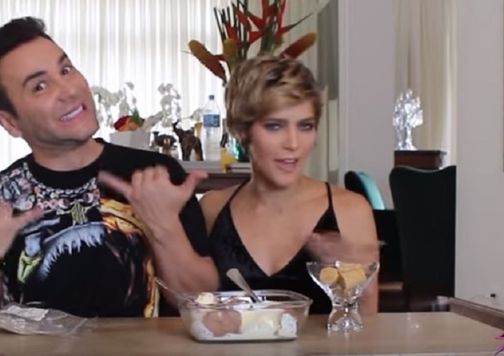 De pijama, Isabella Santoni confessa quem levaria para uma ilha deserta