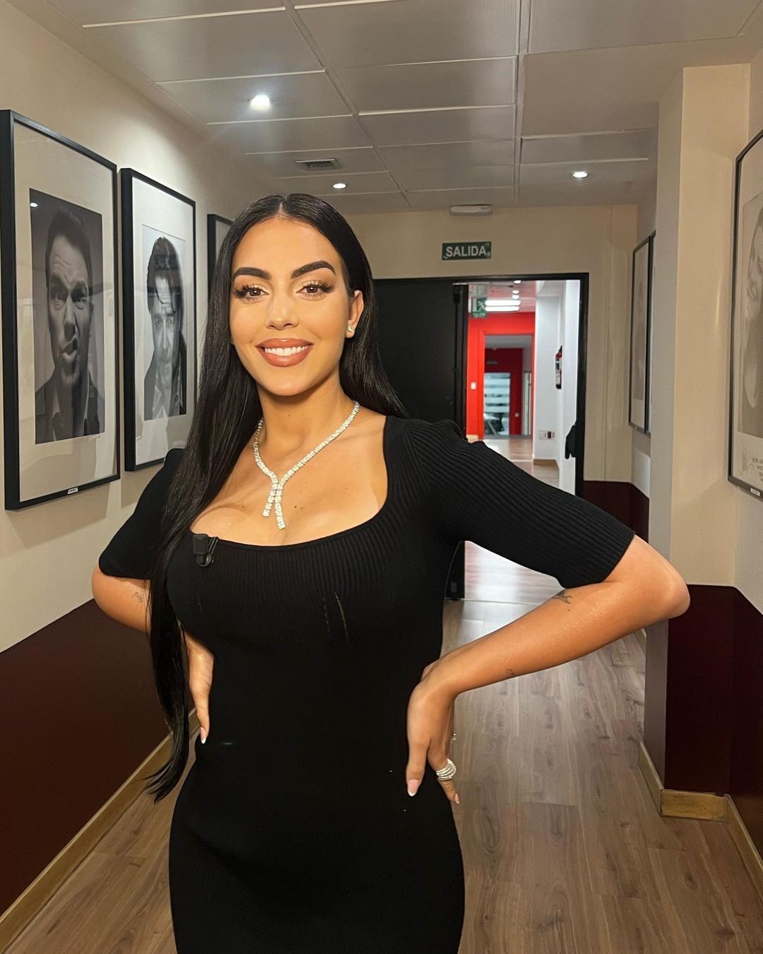Georgina Rodríguez abre álbum de fotos da família e mostra as filhas ...