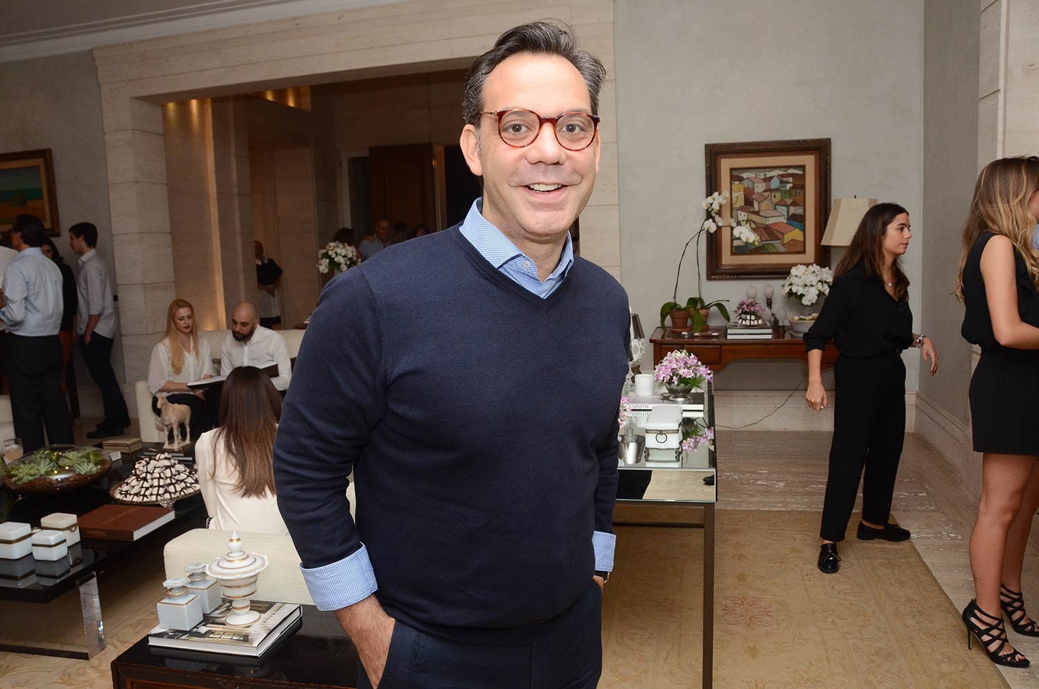 Trousseau comemora lançamento de livro com jantar em São Paulo