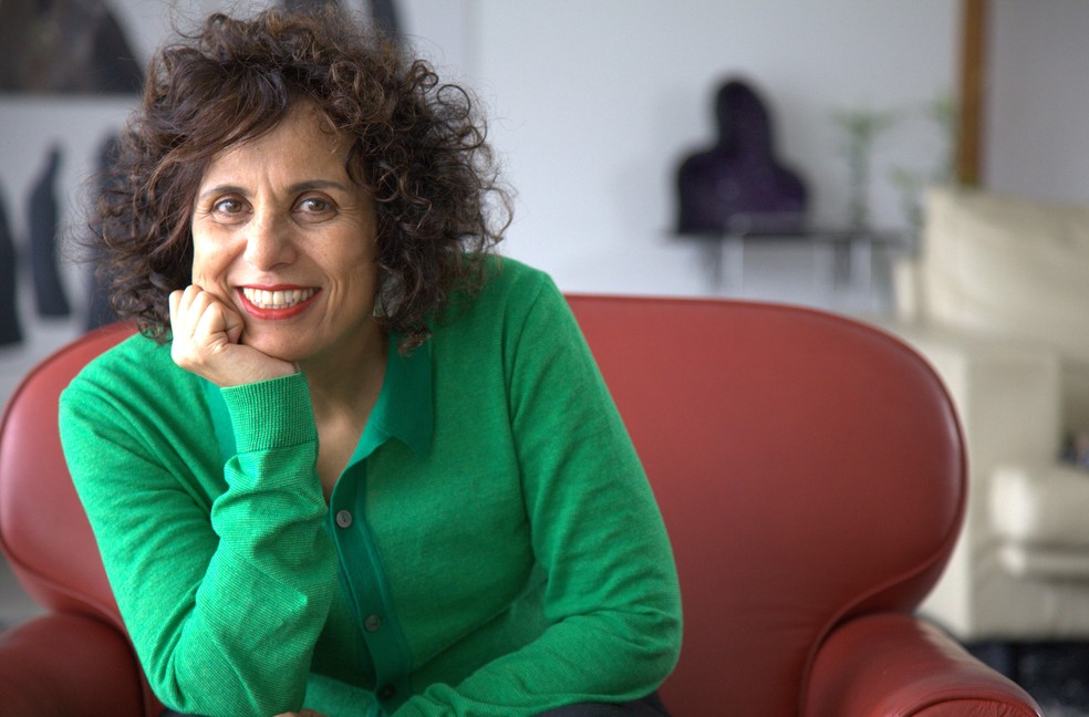 Denise Milan faz dos fósseis um manifesto pela preservação do ar na ...