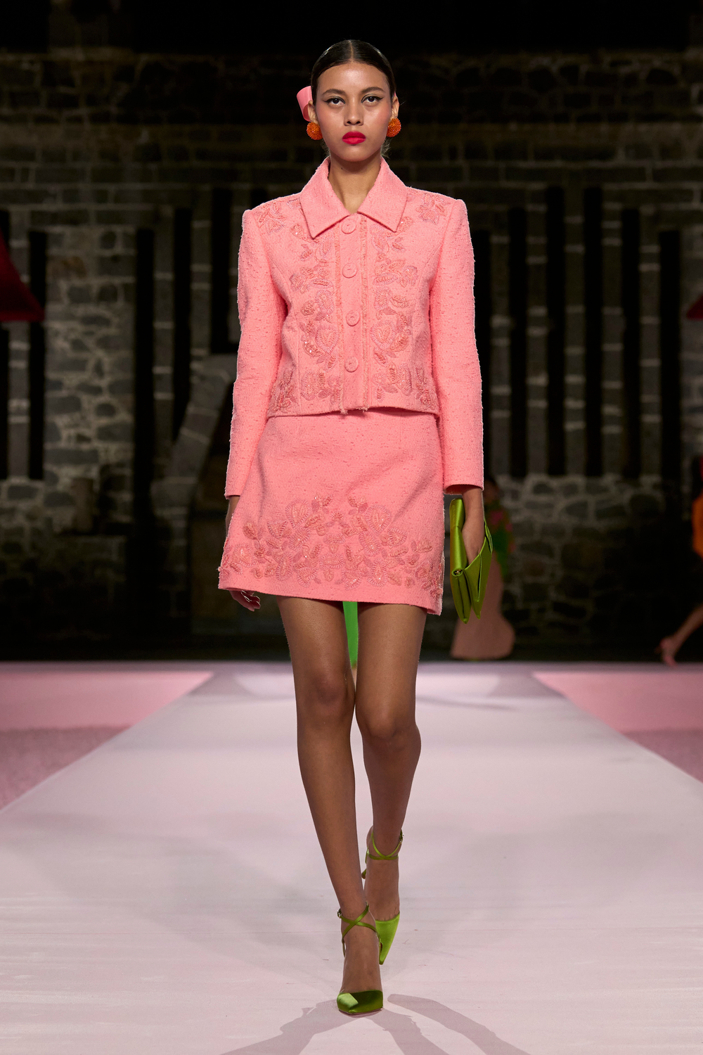 As cores que serão tendência na moda em 2025