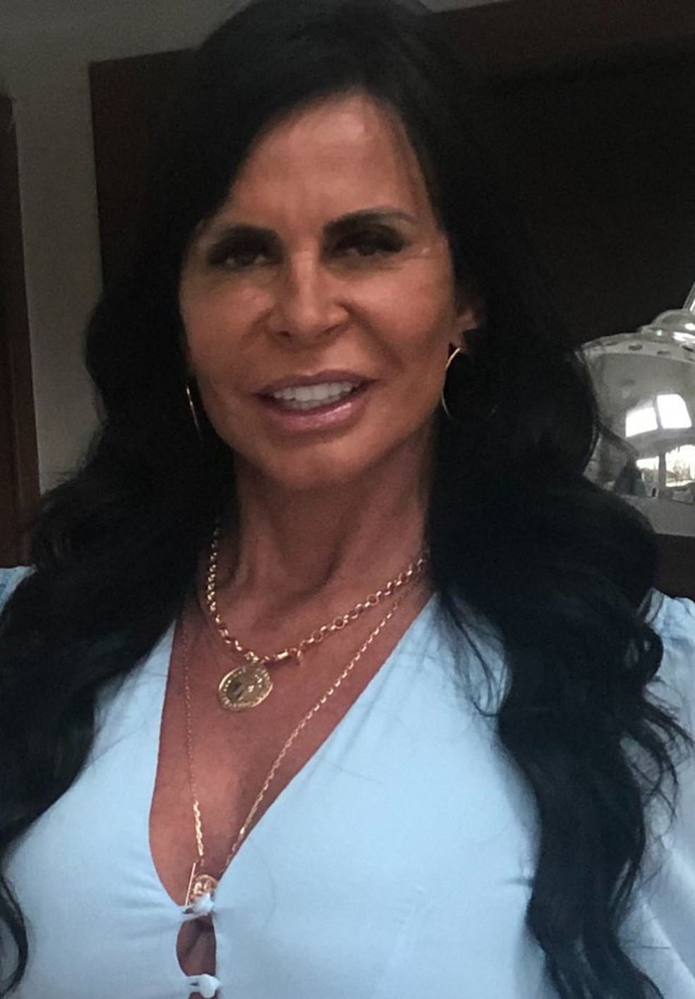 'Esta é a Gretchen 2020!': celebra a cantora ao mostrar novo visual