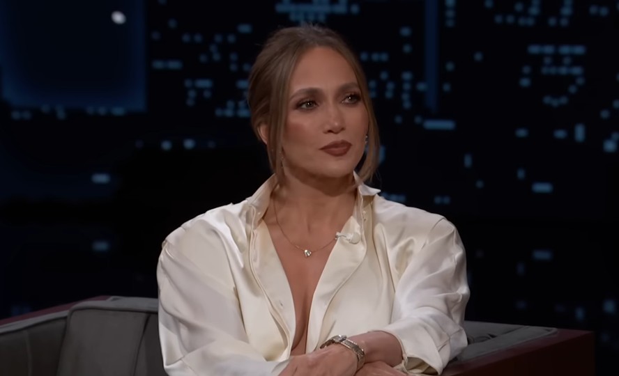 Aos 56 anos e após divórcio de Ben Affleck, Jennifer Lopez celebra fase ...