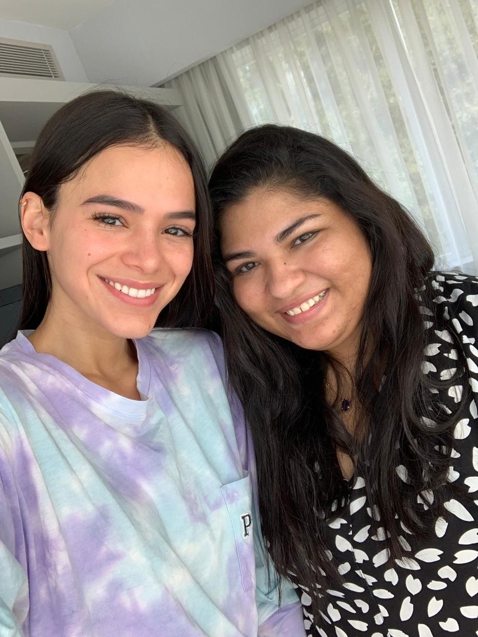 Vânia Silvia: a esteticista que conquistou de Bruna Marquezine a ...
