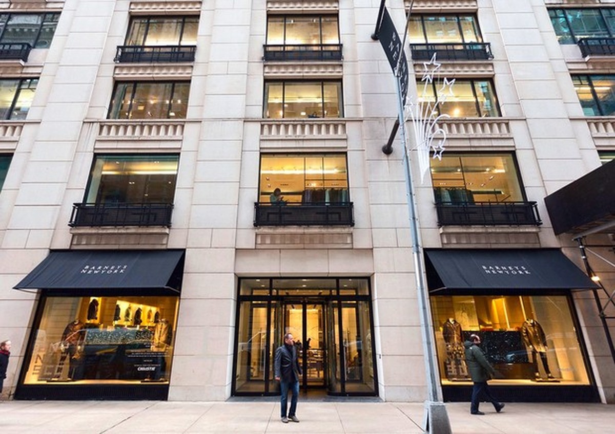 Barneys New York é adquirida pelo Authentic Brands Group
