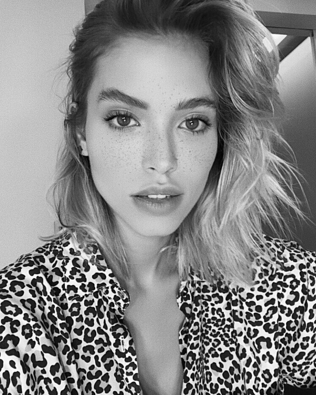 Carol Dias renova o visual antes de subir ao altar