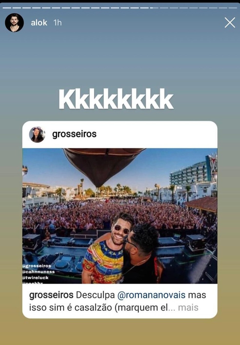 Alok posa com Romana, reclama de intruso e ganha memes na internet