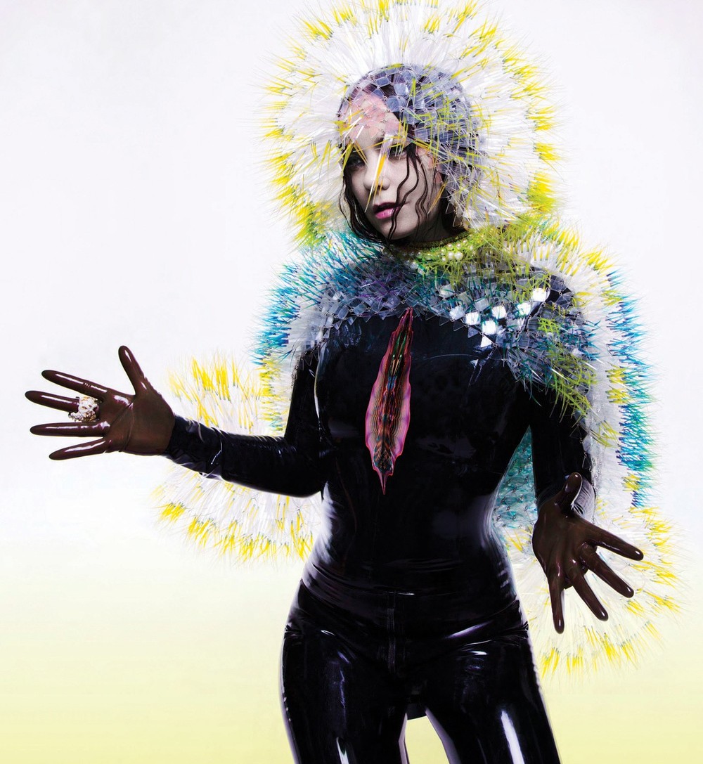 Björk no divã: cantora lança Vulnicura e revê carreira em exposição MoMA