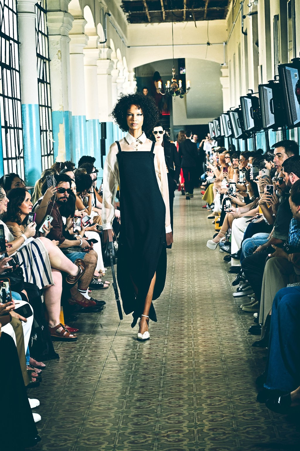 Airon Martin revela detalhes da coleção de inverno 2025 da Misci