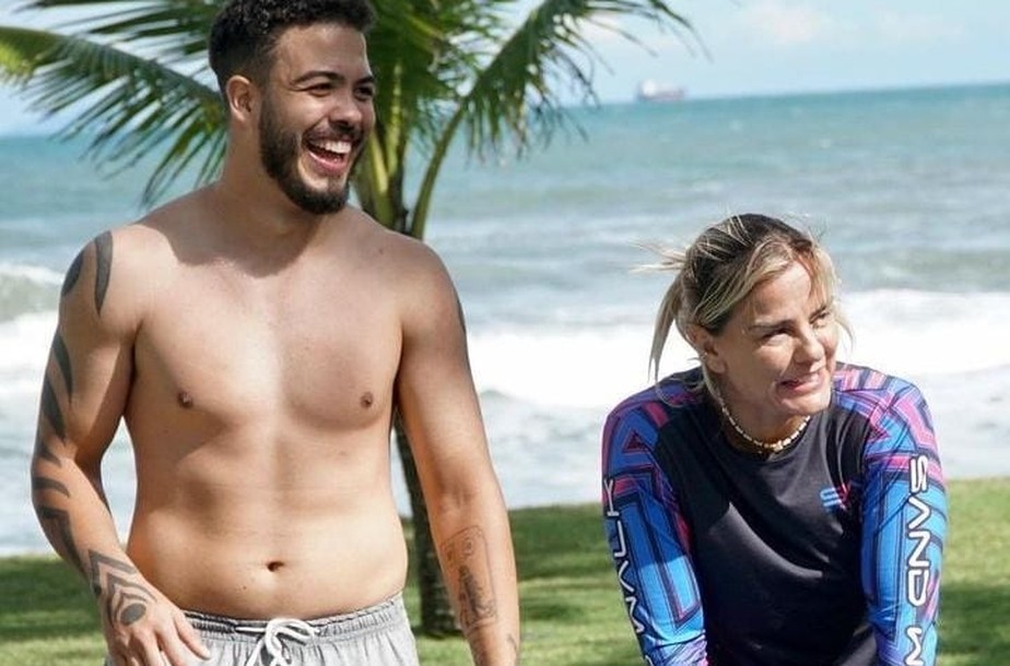 Ronald faz homenagem de aniversário para Milene Domingues ...