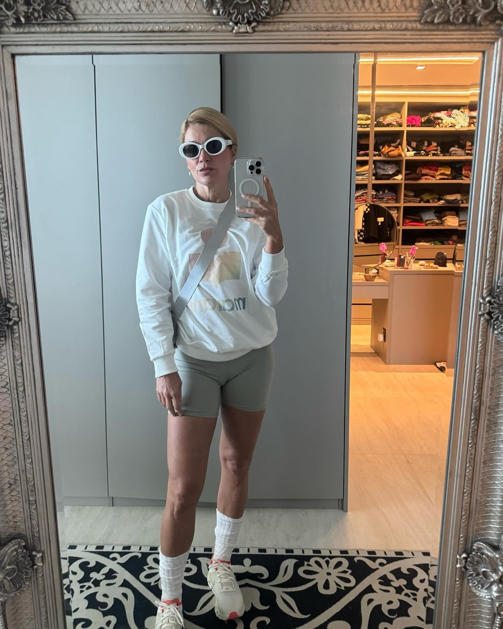 Flávia Alessandra posta selfies e faz reflexão: 'Autocuidado é amar o ...