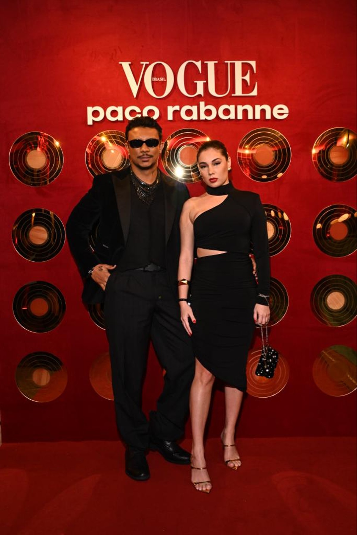 Xamã faz primeira aparição pública com a namorada Ana Julya Miranda