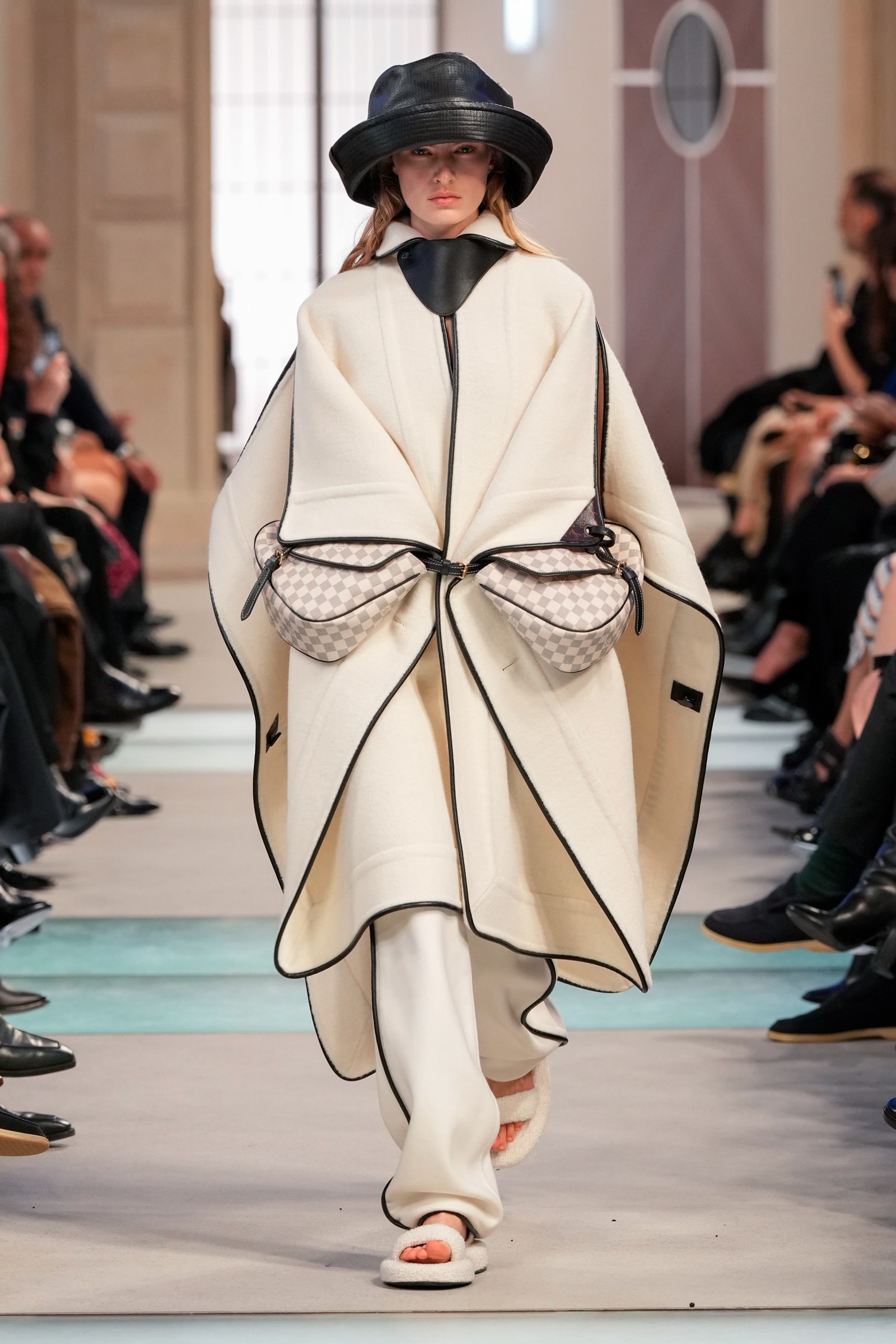 Louis Vuitton | Paris | Inverno 2025