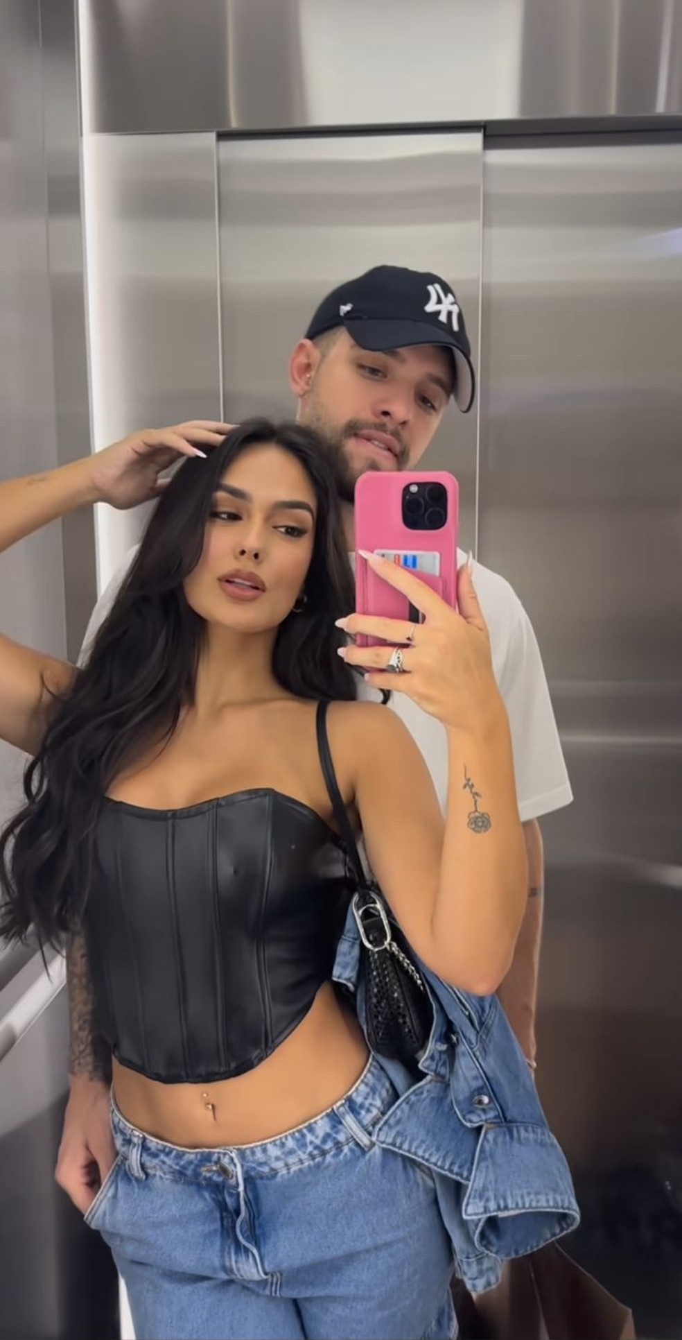 Larissa Santos assume namoro e se declara nas redes sociais: 'Obrigada por tudo'