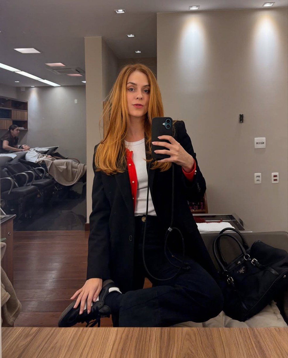 Sophia Abrahão e Sérgio Malheiros posam agarradinhos em clique ...