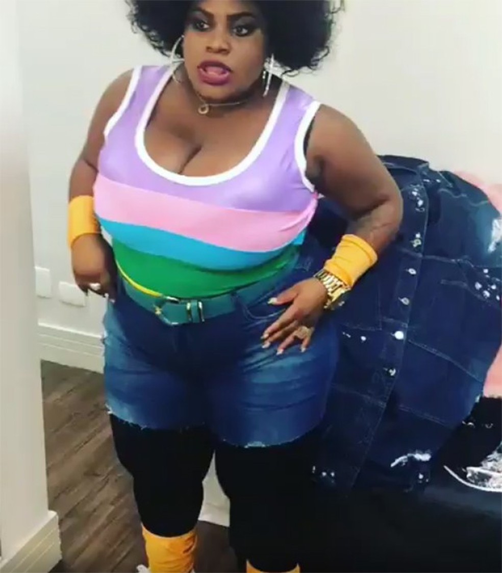 Jojo Toddynho canta em 'inglês' e diverte seguidores