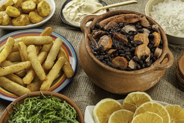 4 receitas de comidinhas do samba