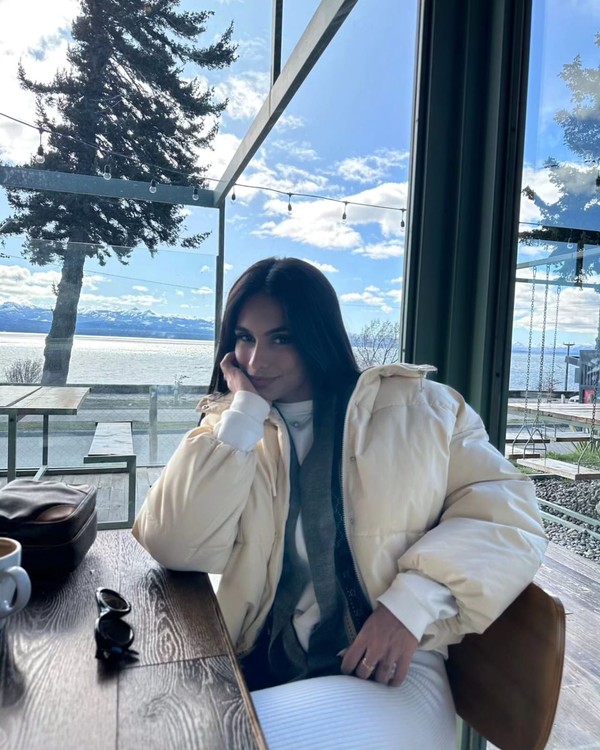 Carol Ramiro abre álbum de viagem a Bariloche