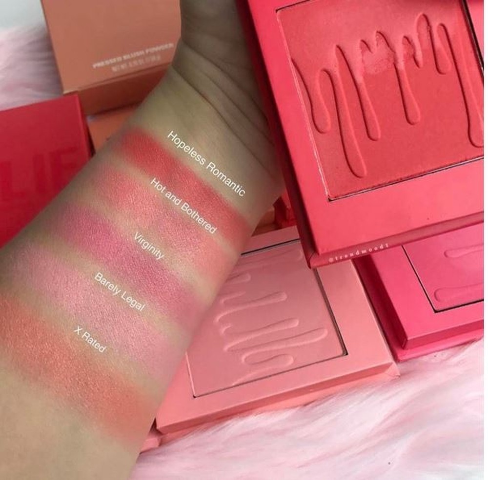 Novos produtos da grife de Kylie Jenner geram polêmica na web