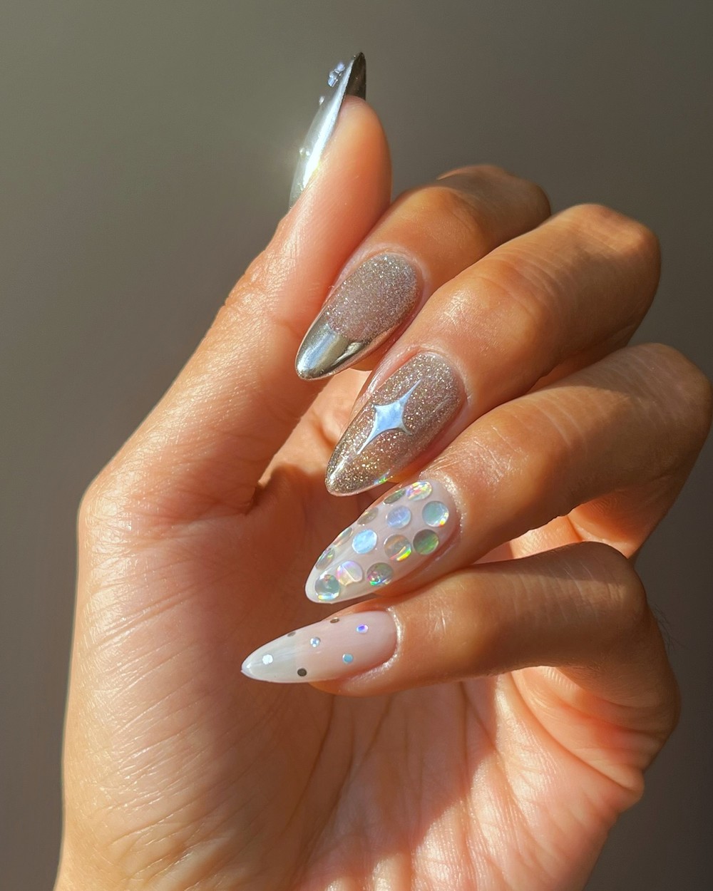 40 inspirações de unhas para o Ano Novo