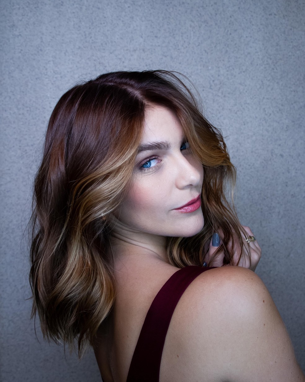 Isabella Santoni passa por transformação no visual para viver nova ...