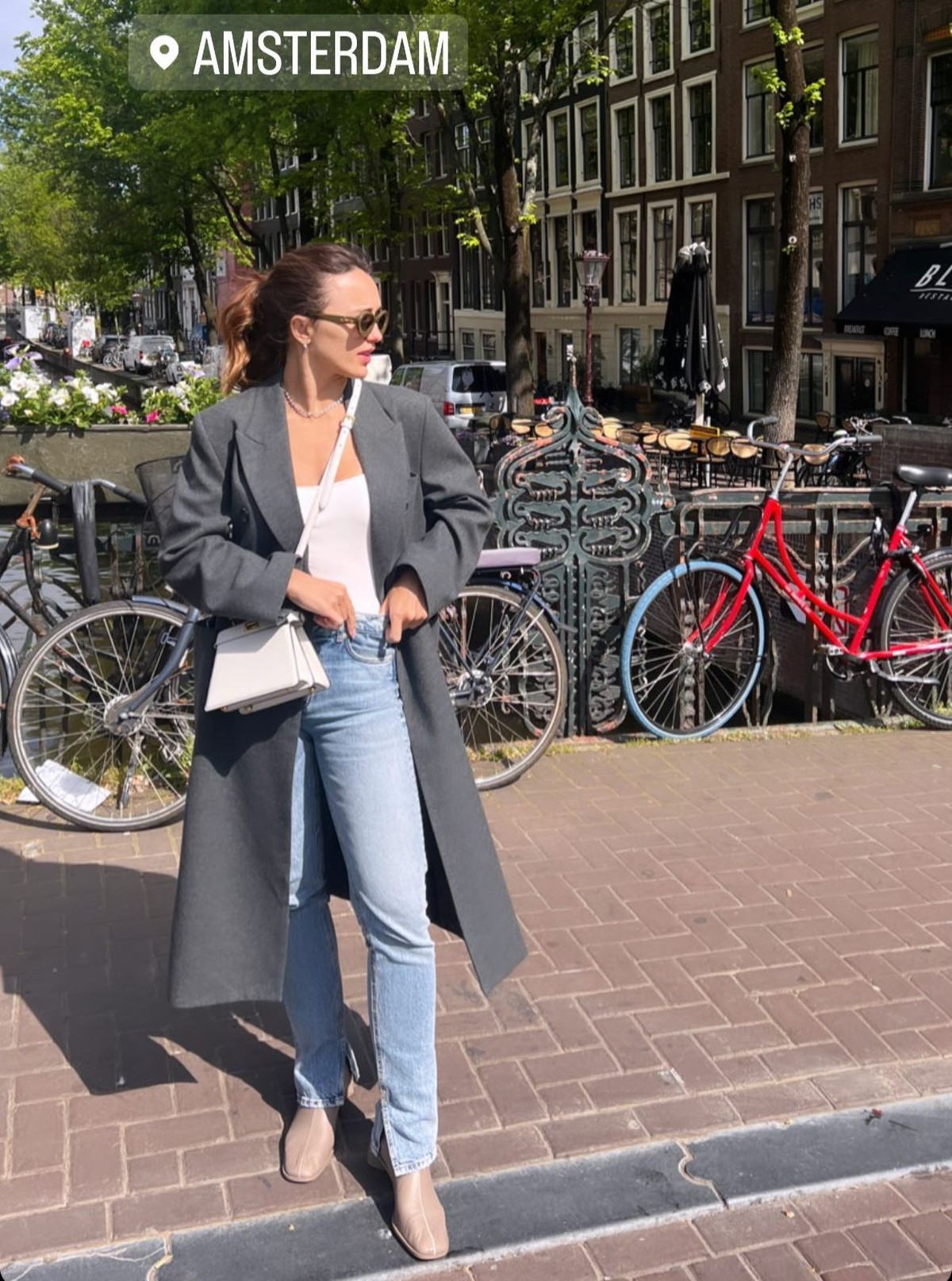 Depois de Cannes e Milão, Rafa Kalimann desembarca em Amsterdam