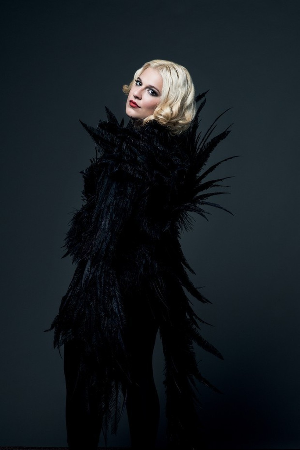 Alice Caymmi assina com a Universal, relança álbum e ganha DVD inédito