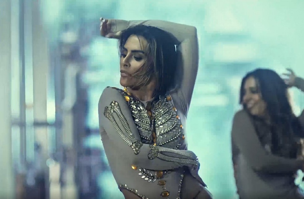 Play! Cleo lança videoclipe de 'Bandida'