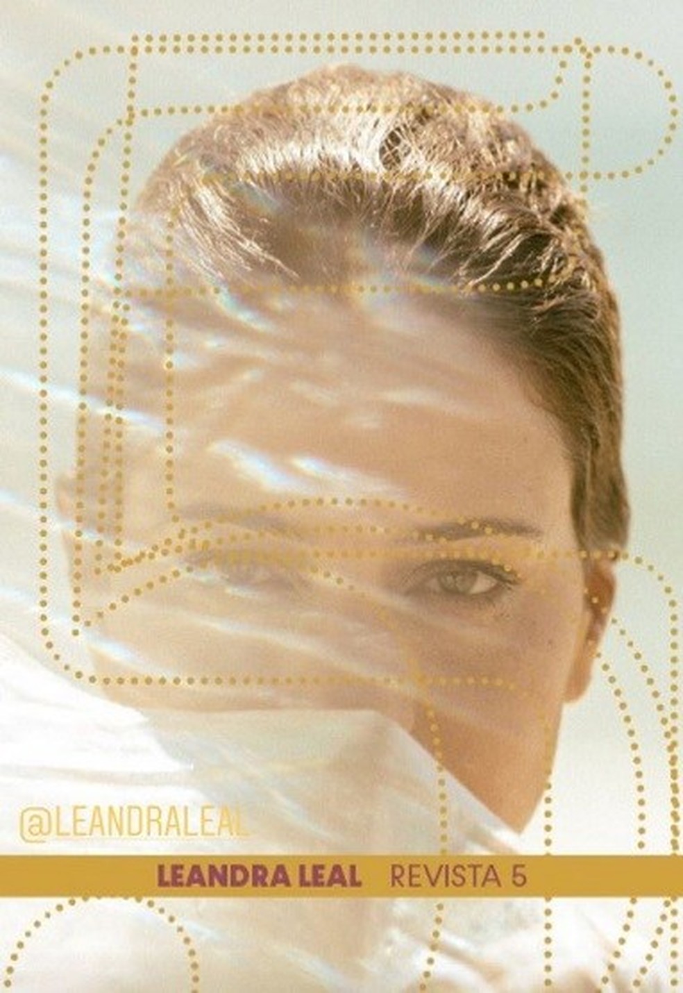 Leandra Leal aparece de topless em ensaio para revista: 'Com esse corpitcho de 36 anos'