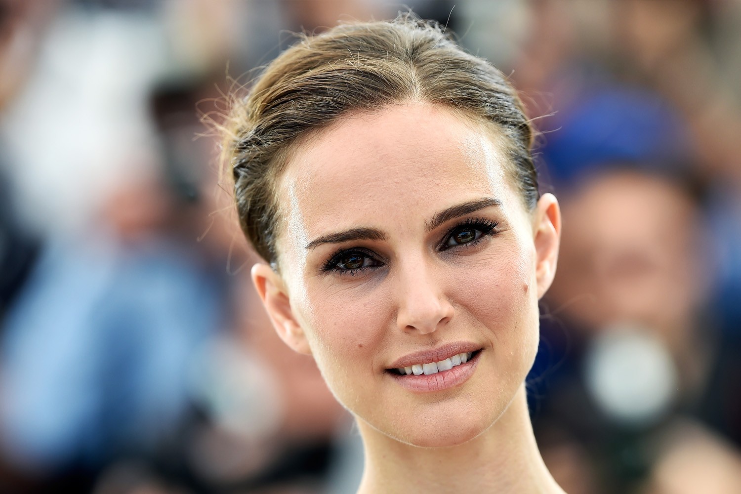 Natalie Portman compartilha como é viver em Paris: “A privacidade aqui ...
