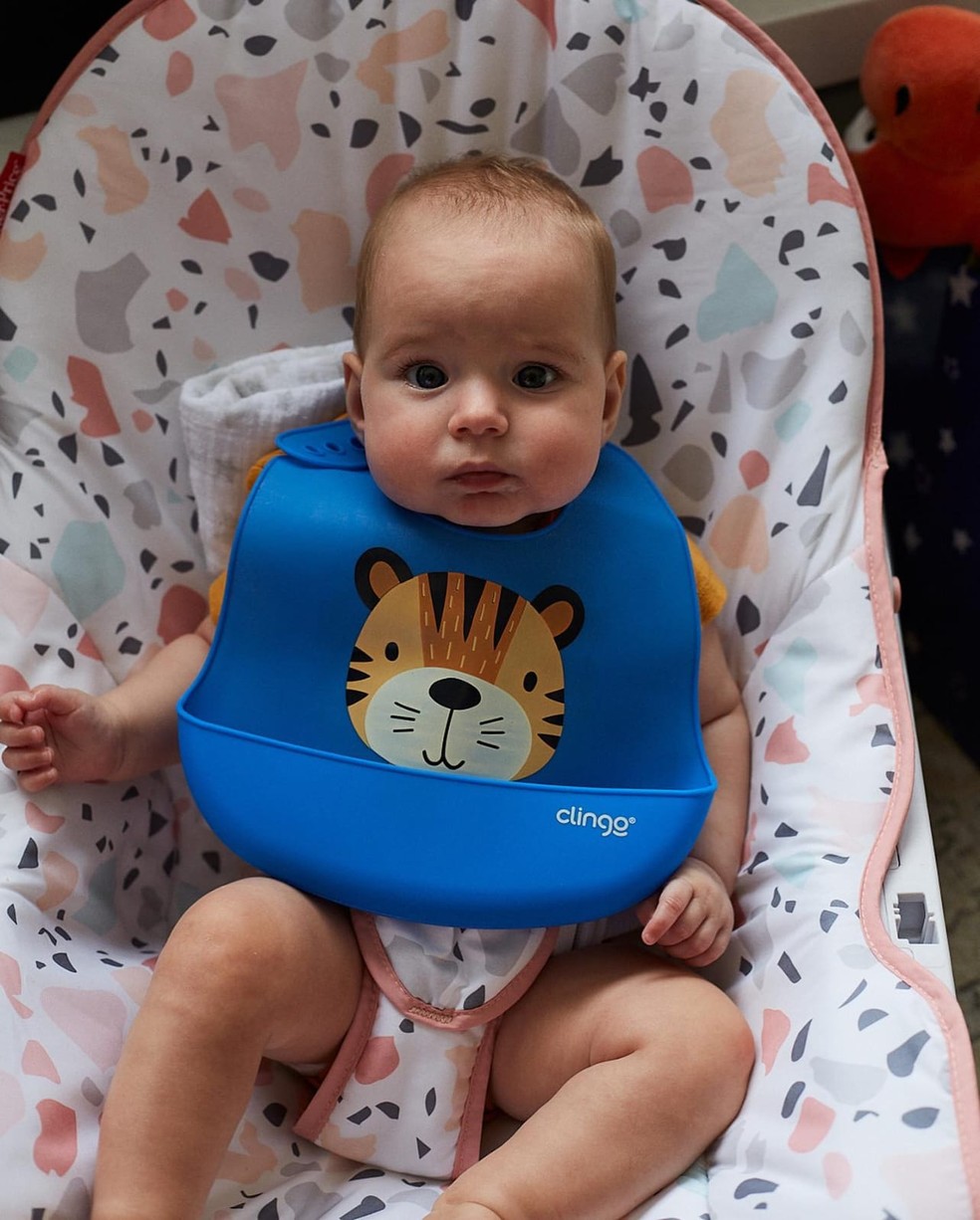 Rodrigo Calazans exibe cliques fofos dos gêmeos Mel e Bento