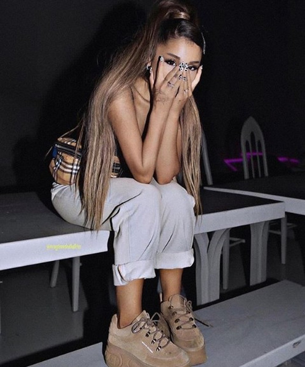 Unha com estampa de vaca é a nova tendência entre Kendall Jenner e ...