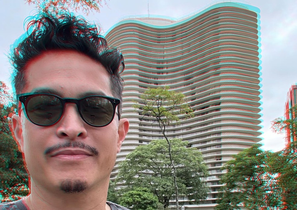 Bruno Mars e integrantes da banda passeiam por BH